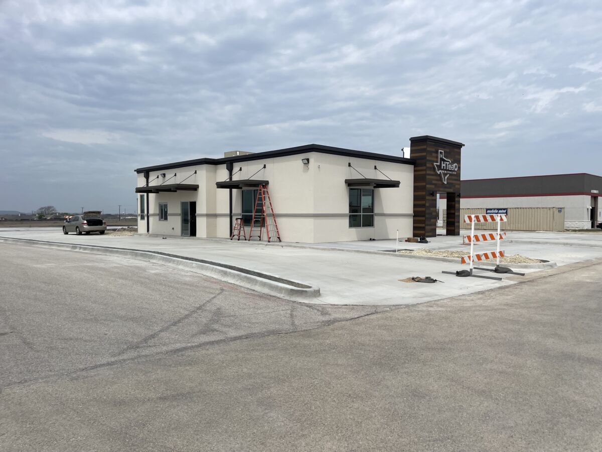 Custom aluminum canopies with hanger rods and fascia trim - Austin ...